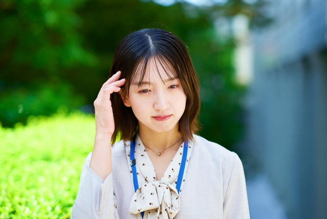 社員の心と会社を守る メンタルヘルスケアを福利厚生に取り入れる方法 | 社食ごちめしプラス